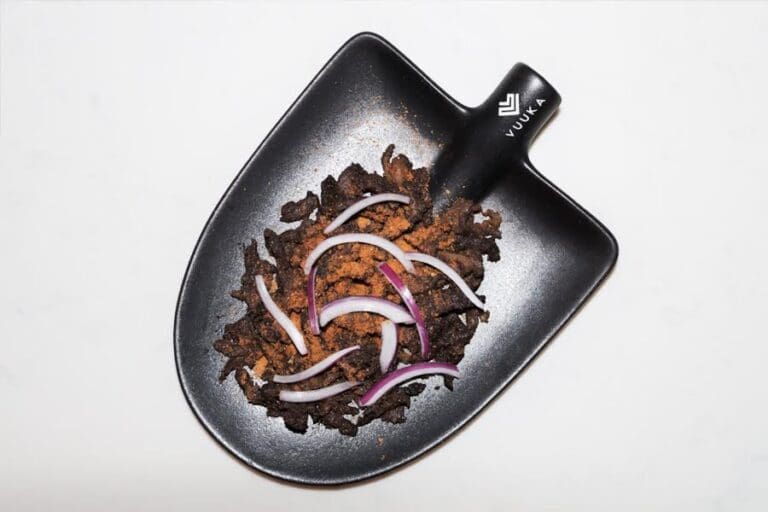 Vuuka Restaurant & Cafe - The Nigerian Experience of Downtown LA