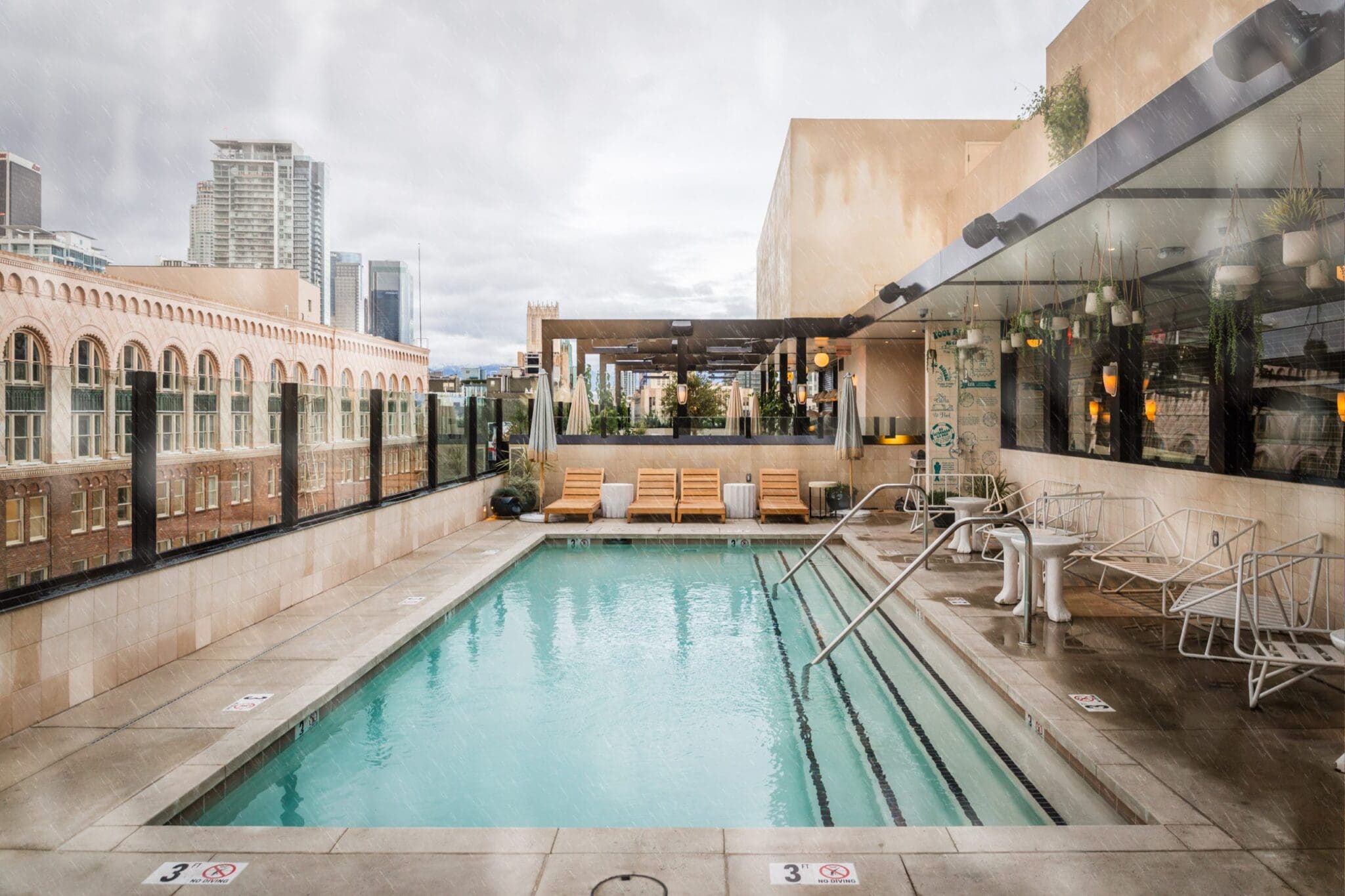 10 Greatest DTLA Rooftop Pools Making a Splash