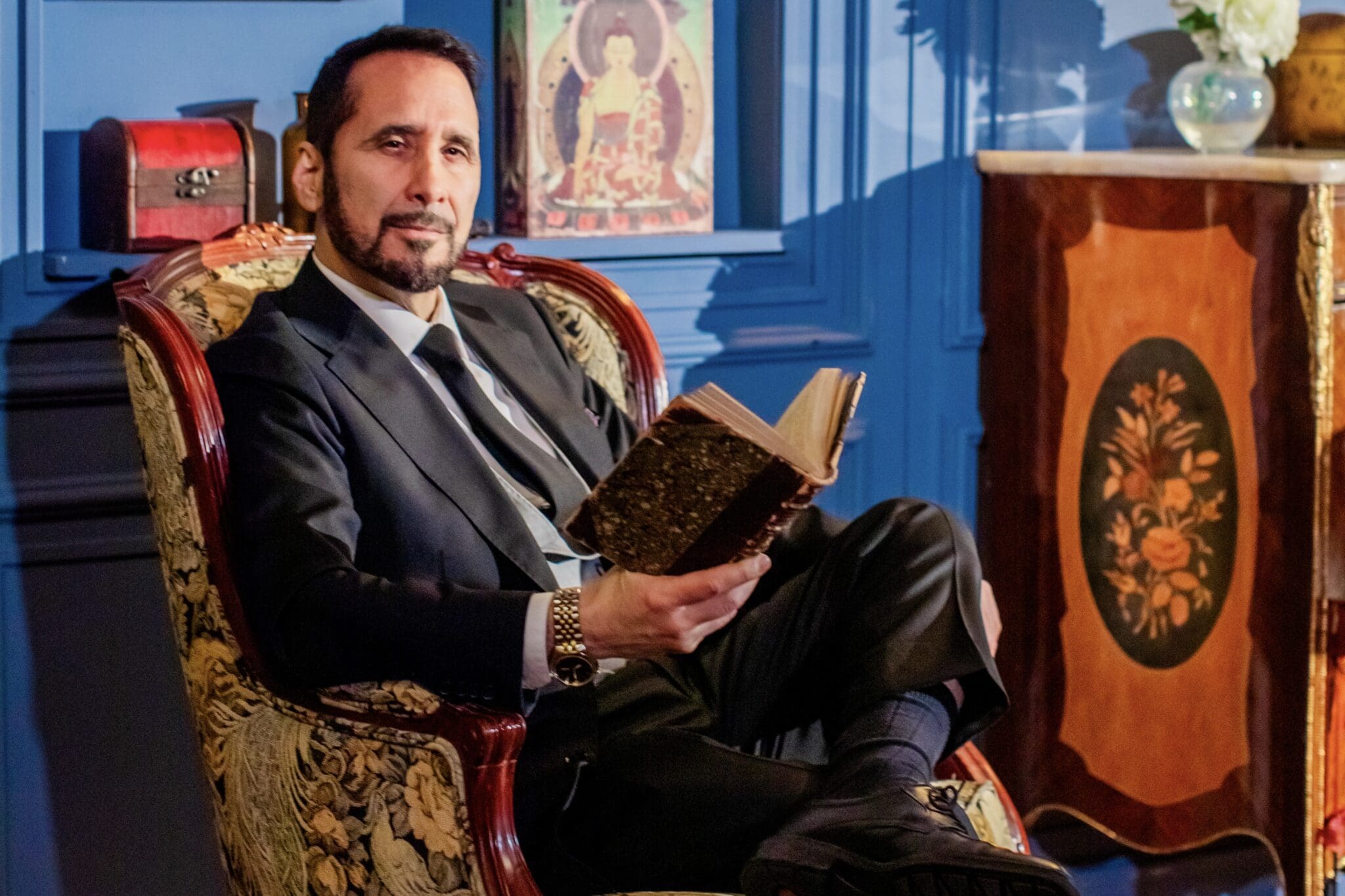 Magic in the Air: A Night of Wonder with David Minkin at the Biltmore Hotel