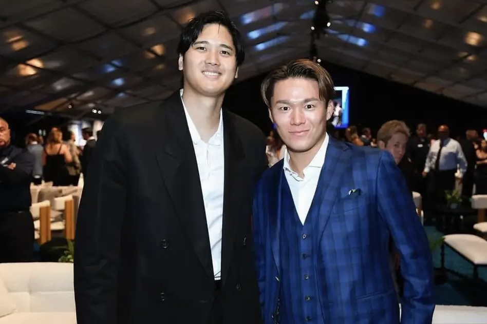 Take Me Out to the Dodgers Blue Diamond Gala